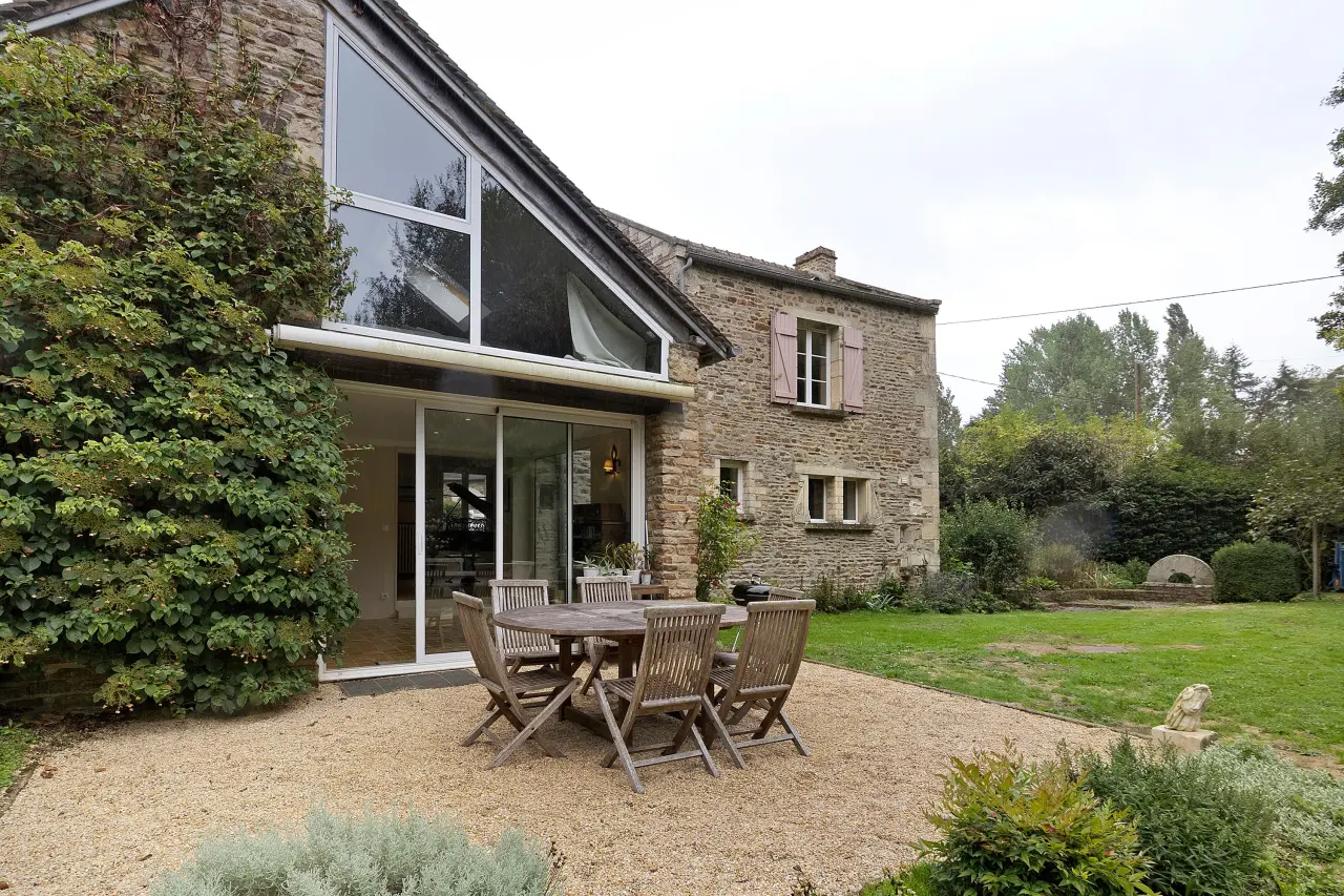 150 M² Maison De Vacances ∙ 5 Chambres ∙ 10 Personnes - Caen