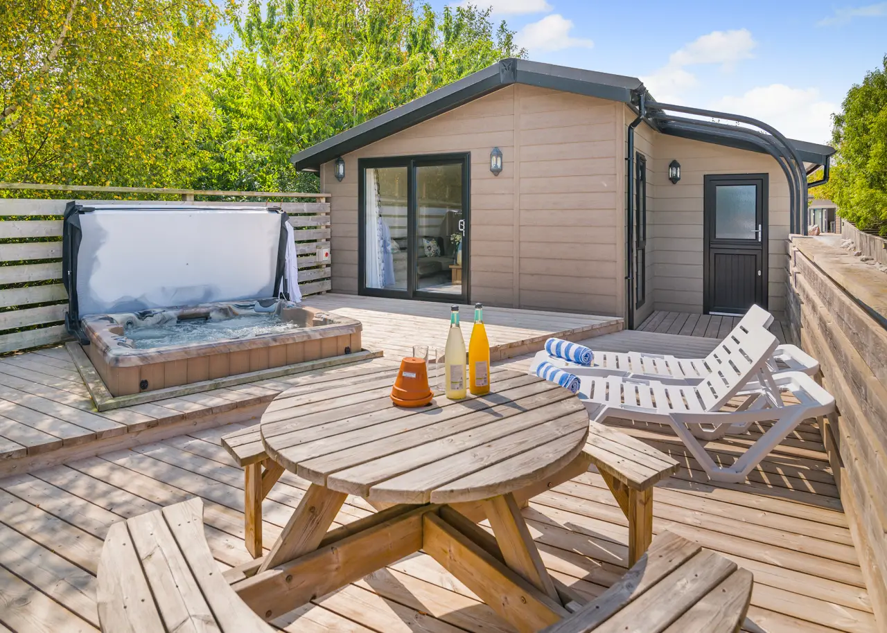 Chalet ∙ 2 Bedrooms ∙ 4 Guests - Bridgwater