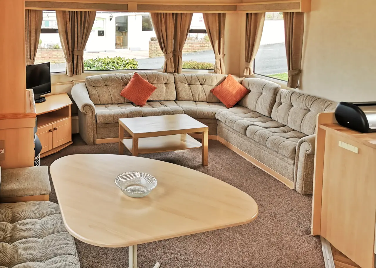 Caravan ∙ 3 Bedrooms ∙ 6 Guests - Pembrokeshire