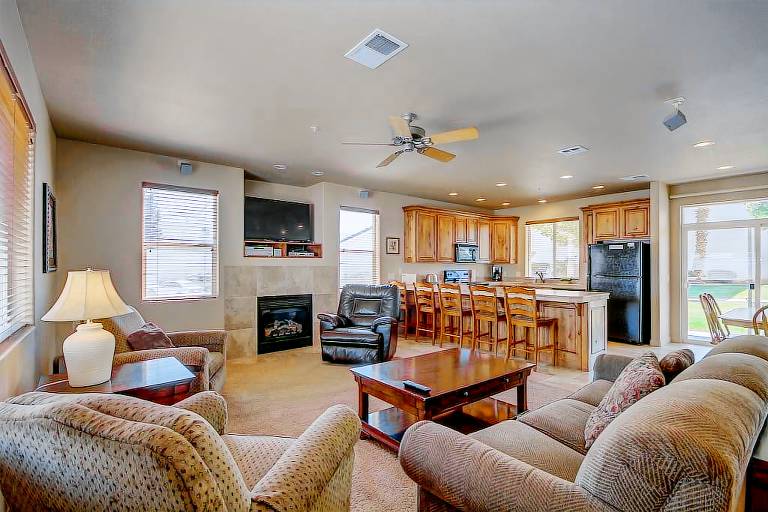 St. George, UT Vacation Rentals from $64 | Hometogo