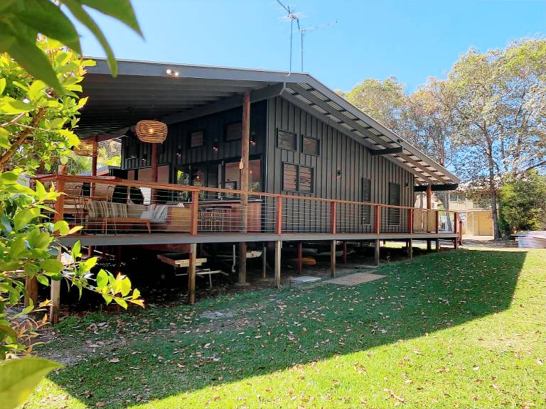 Find holiday houses, cabins & accommodation in Amity Point from $208!