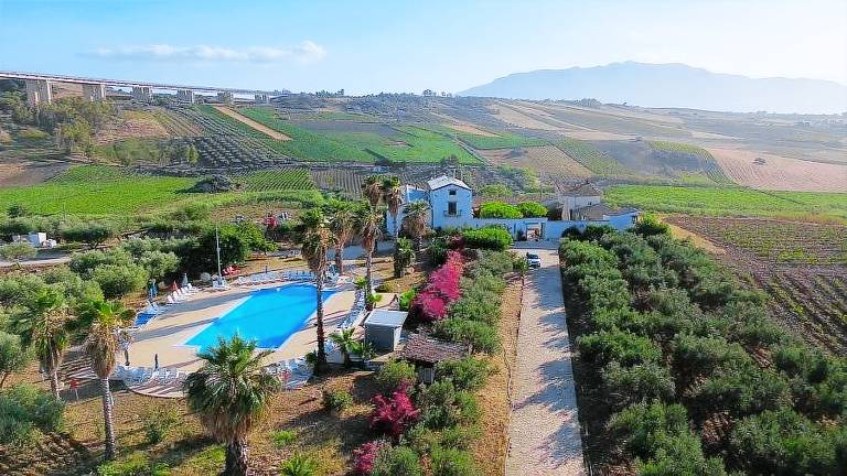 Villa Chiarelli Fattoria Manostalla - Alcamo