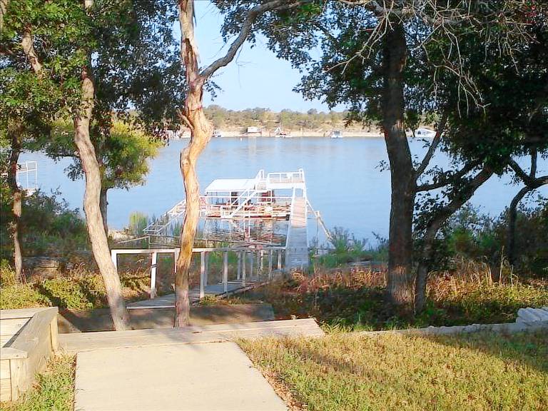 Lake Brownwood State Park cabin vacation rentals | HomeToGo