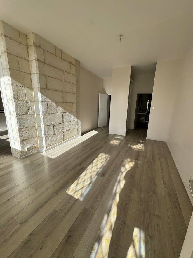 180 M² Maison De Vacances ∙ 2 Chambres ∙ 3 Personnes - Angoulême