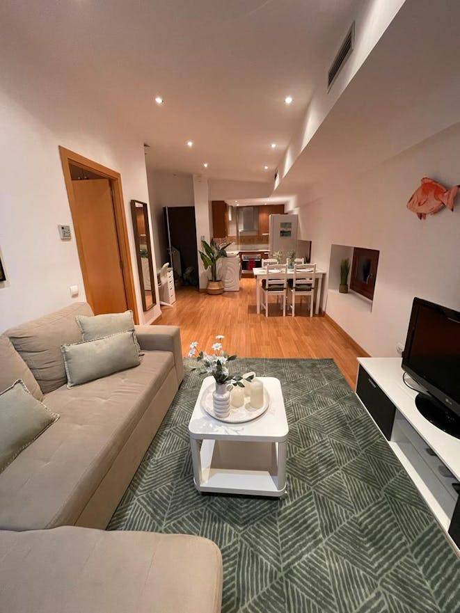 69 M² Apartamento ∙ 1 Habitación ∙ 2 Huéspedes - Valencia