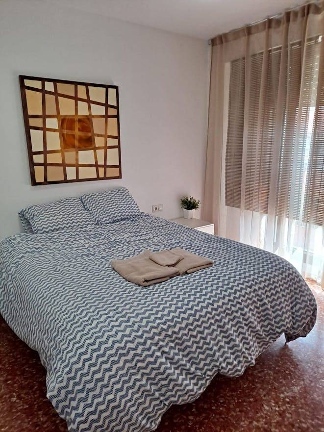 65 M² Apartamento ∙ 2 Habitaciones ∙ 3 Huéspedes - Mislata