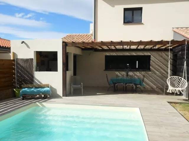 130 M² Ferienhaus ∙ 5 Schlafzimmer ∙ 10 Gäste - Perpignan