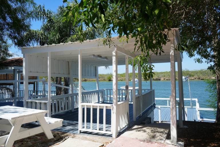 Arroyo City, TX Vacation Rentals from $109 | HomeToGo