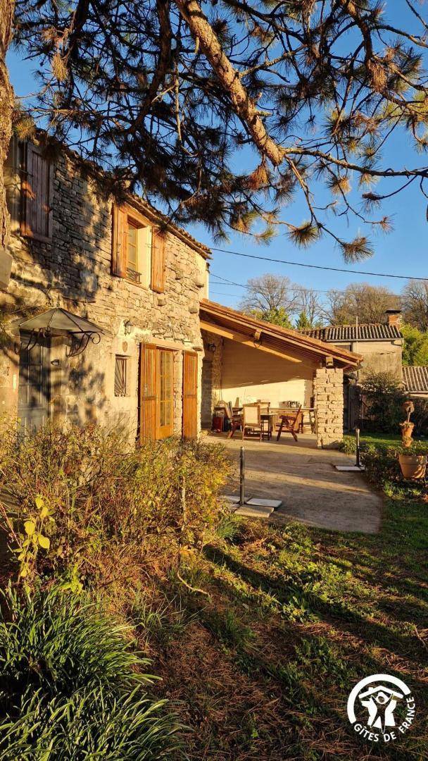 120 M² Gîte ∙ 3 Chambres ∙ 6 Personnes - Saint-Antonin-Noble-Val