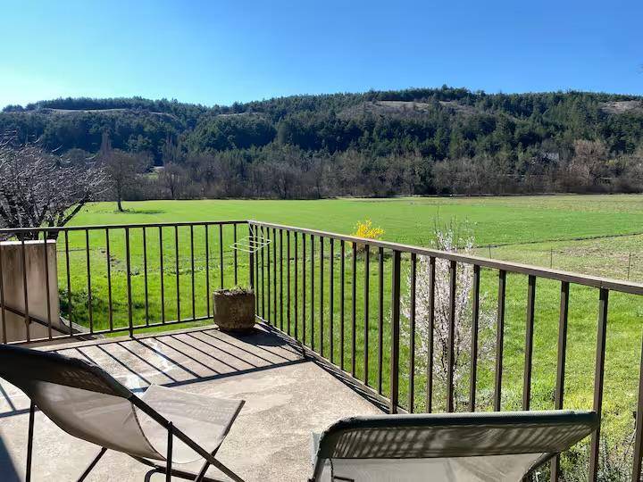 99 M² Gîte ∙ 3 Chambres ∙ 6 Personnes - Orpierre