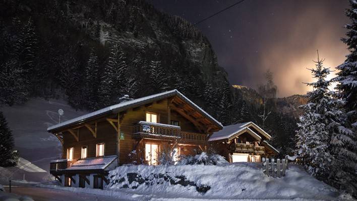 195 M² Chalet ∙ 6 Chambres ∙ 17 Personnes - Morzine