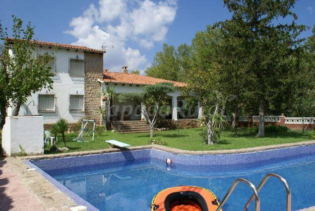 Cottage ∙ 7 Bedrooms ∙ 16 Guests - Montanejos