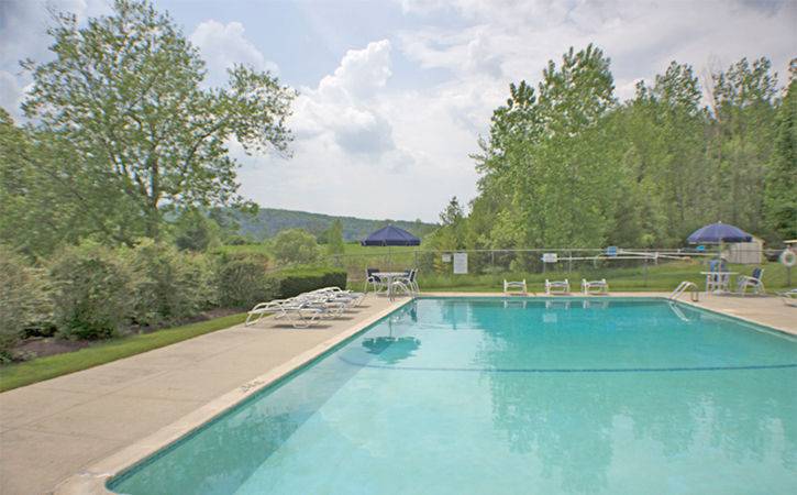 Condo ∙ 1 Bedroom ∙ 4 Guests - Lenox, MA