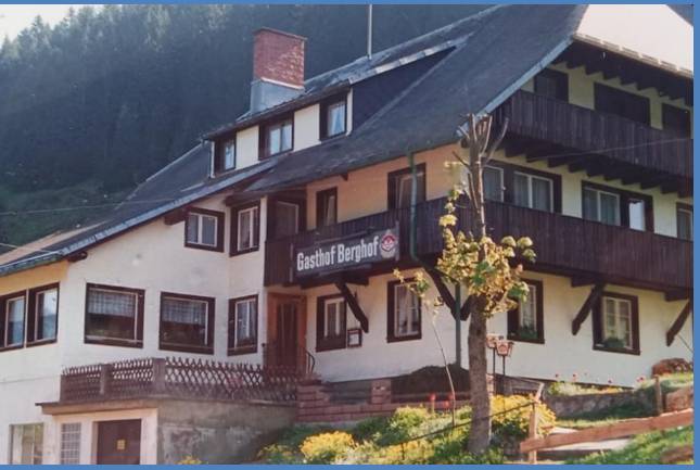 420 M² Maison De Vacances ∙ 10 Chambres ∙ 28 Personnes - Menzenschwand