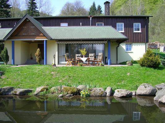 90 M² Ferienwohnung ∙ 2 Schlafzimmer ∙ 4 Gäste - Brotterode-Trusetal