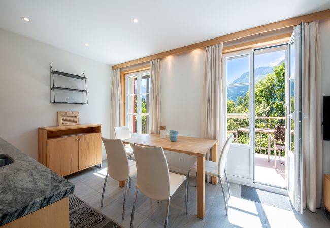 65 M² Apartment ∙ 2 Bedrooms ∙ 4 Guests - Wengen, Switzerland
