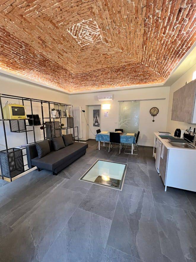 90 M² Ferienwohnung ∙ 1 Schlafzimmer ∙ 2 Gäste - Turin