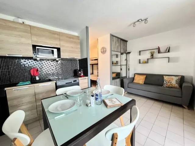 35 M² Appartement ∙ 1 Slaapkamer ∙ 6 Gasten - Le Grau-du-Roi