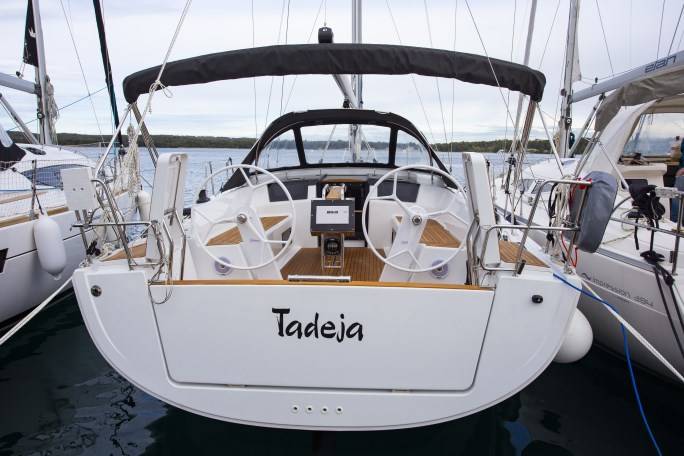 11 M² Hausboot ∙ 2 Schlafzimmer ∙ 4 Gäste - Pula