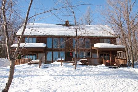 House ∙ 2 Bedrooms ∙ 8 Guests - Michigan