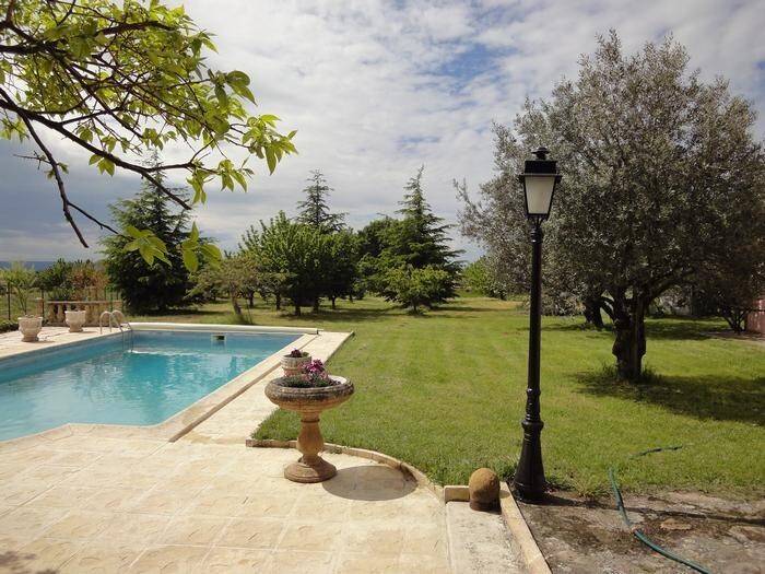 200 M² Villa ∙ 4 Chambres ∙ 8 Personnes - Café de la Paix