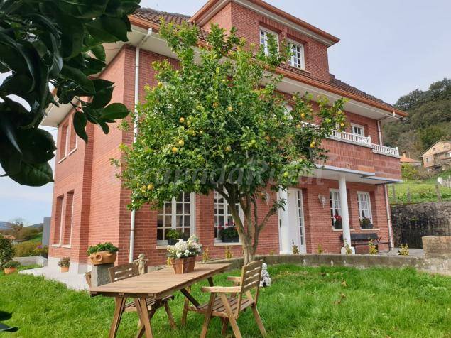 Cottage ∙ 5 Chambres ∙ 10 Personnes - Ampuero