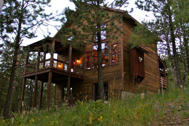 214 M² Cabin ∙ 4 Bedrooms ∙ 16 Guests - South Dakota