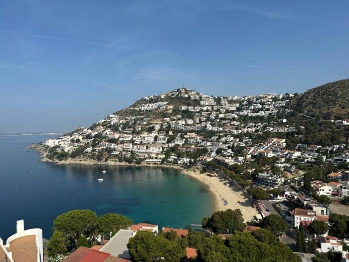 52 M² Apartment ∙ 2 Bedrooms ∙ 4 Guests - Cadaqués