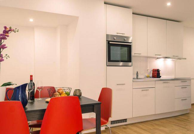 74 M² Ferienwohnung ∙ 1 Schlafzimmer ∙ 5 Gäste - Luzern