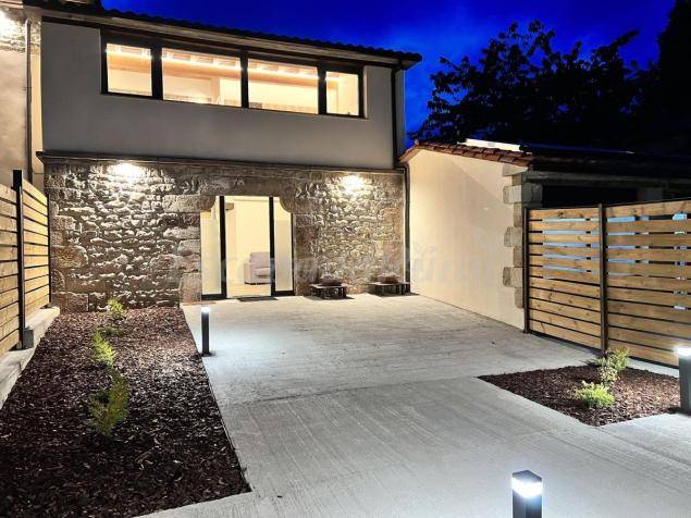 Cottage ∙ 32 Bedrooms ∙ 15 Guests - Cantabria