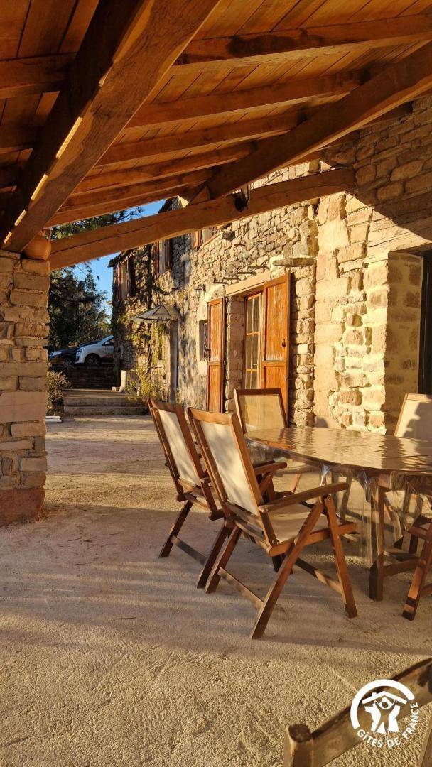 120 M² Gîte ∙ 3 Chambres ∙ 6 Personnes - Saint-Antonin-Noble-Val