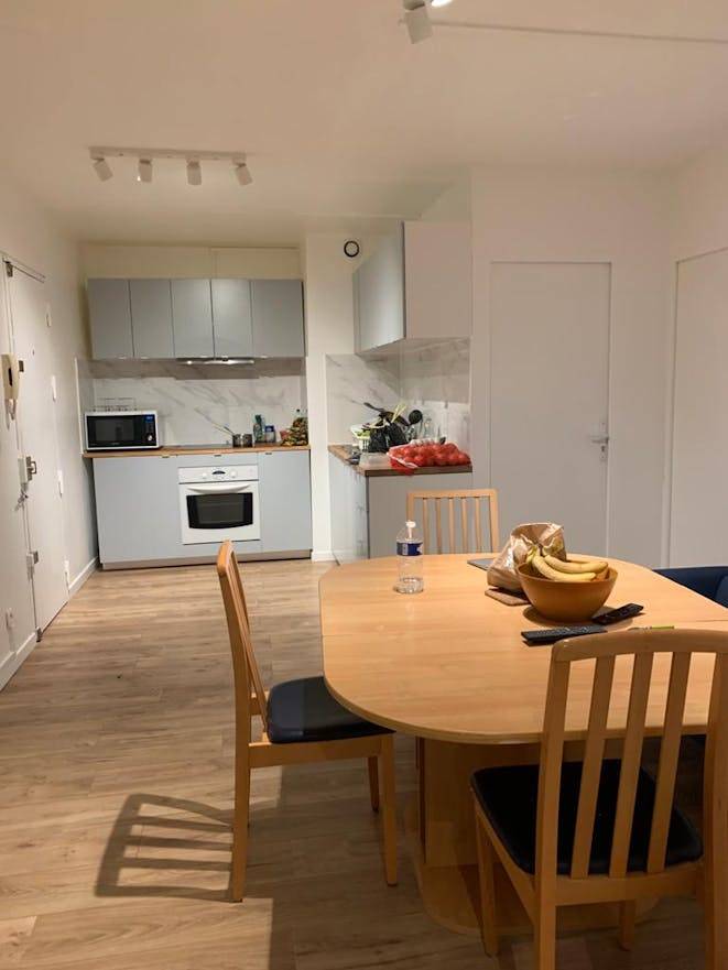 80 M² Chambre Privée ∙ 1 Chambre ∙ 1 Personne - Noisy-le-Grand