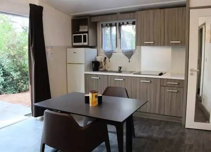 40 M² Mobil-home ∙ 2 Chambres ∙ 6 Personnes - Gironde