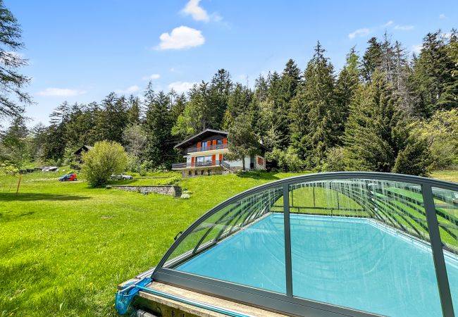 250 M² Ferienhaus ∙ 6 Schlafzimmer ∙ 14 Gäste - Canton of Valais