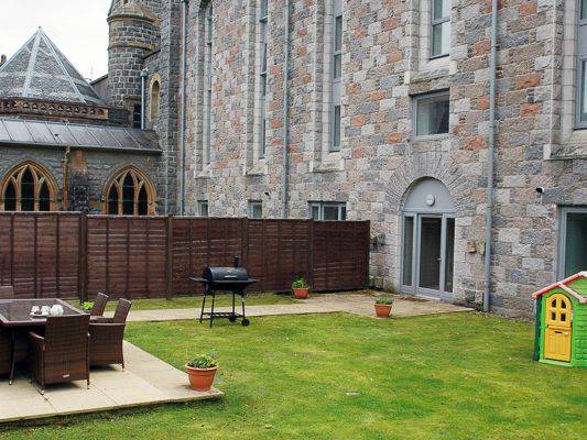 Cottage ∙ 2 Bedrooms ∙ 4 Guests - Loch Ness