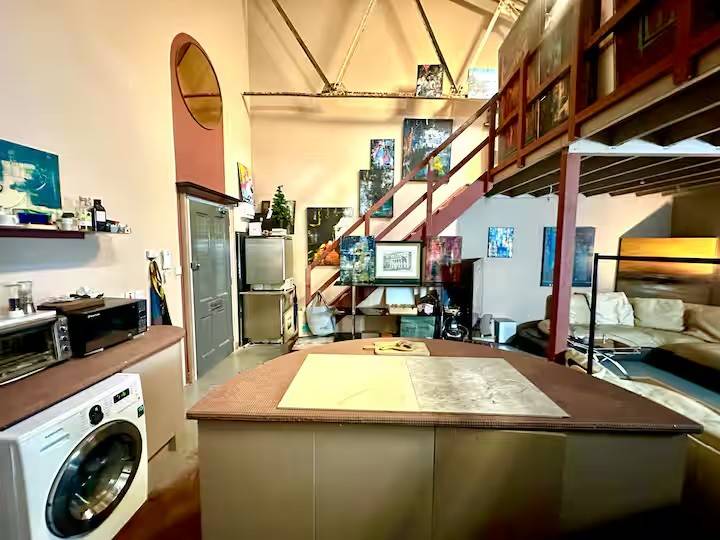 90 M² Apartment ∙ 1 Bedroom ∙ 4 Guests - London