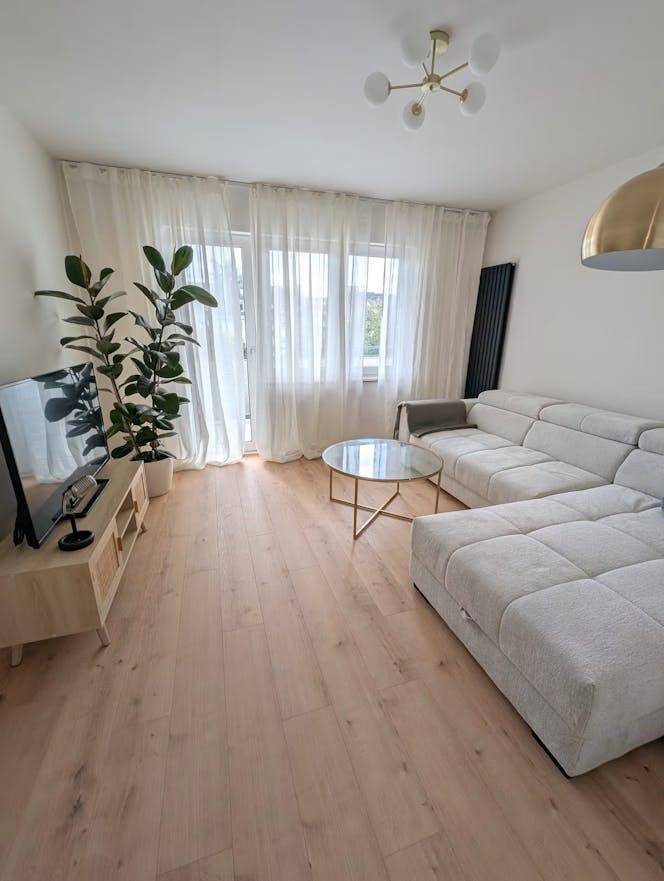 68 M² Apartamento ∙ 2 Habitaciones ∙ 4 Huéspedes - Düsseldorf