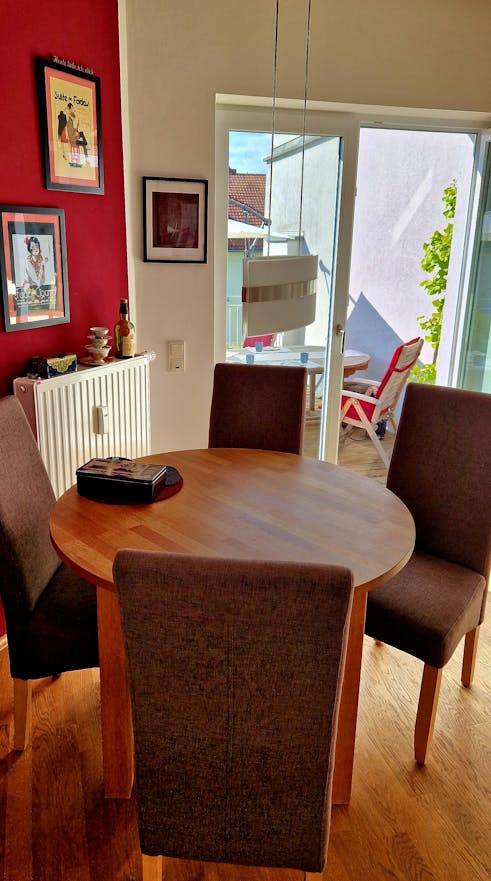 65 M² Ferienwohnung ∙ 1 Schlafzimmer ∙ 2 Gäste - Köln