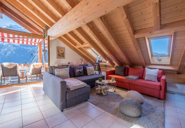 80 M² Appartement ∙ 2 Slaapkamers ∙ 4 Gasten - Mürren