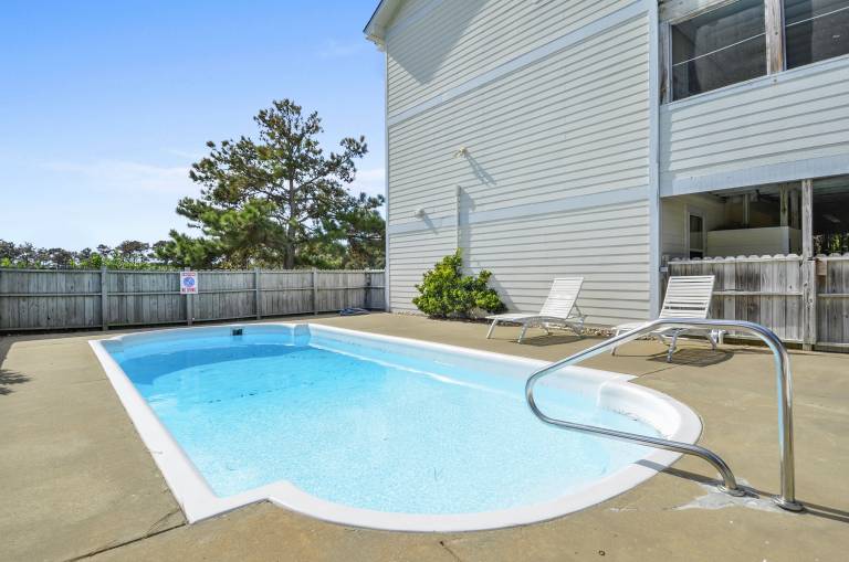 Whole House in Corolla with Private Pool + Ocean Views