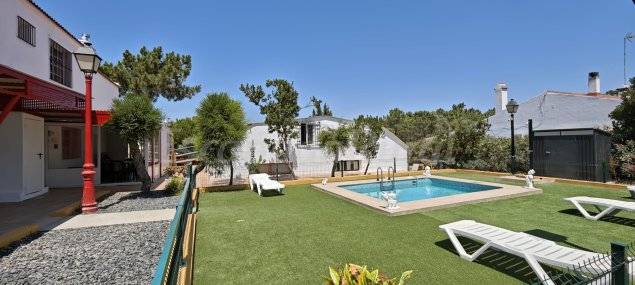 Casa Rural ∙ 40 Habitaciones ∙ 8 Huéspedes - Cartaya