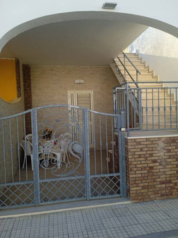 100 M² Villa ∙ 2 Schlafzimmer ∙ 6 Gäste - Torre Lapillo