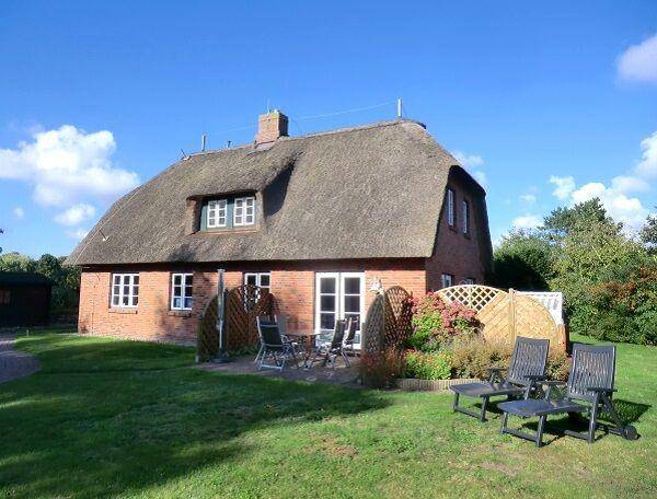 145 M² Ferienhaus ∙ 3 Schlafzimmer ∙ 6 Gäste - Nieblum