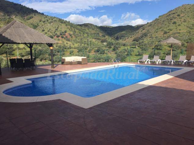 Casa Rural ∙ 5 Habitaciones ∙ 24 Huéspedes - Andalucía