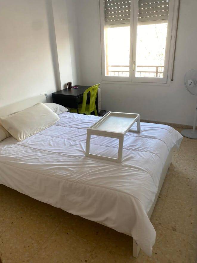 95 M² Apartamento ∙ 4 Habitaciones ∙ 4 Huéspedes - Alella