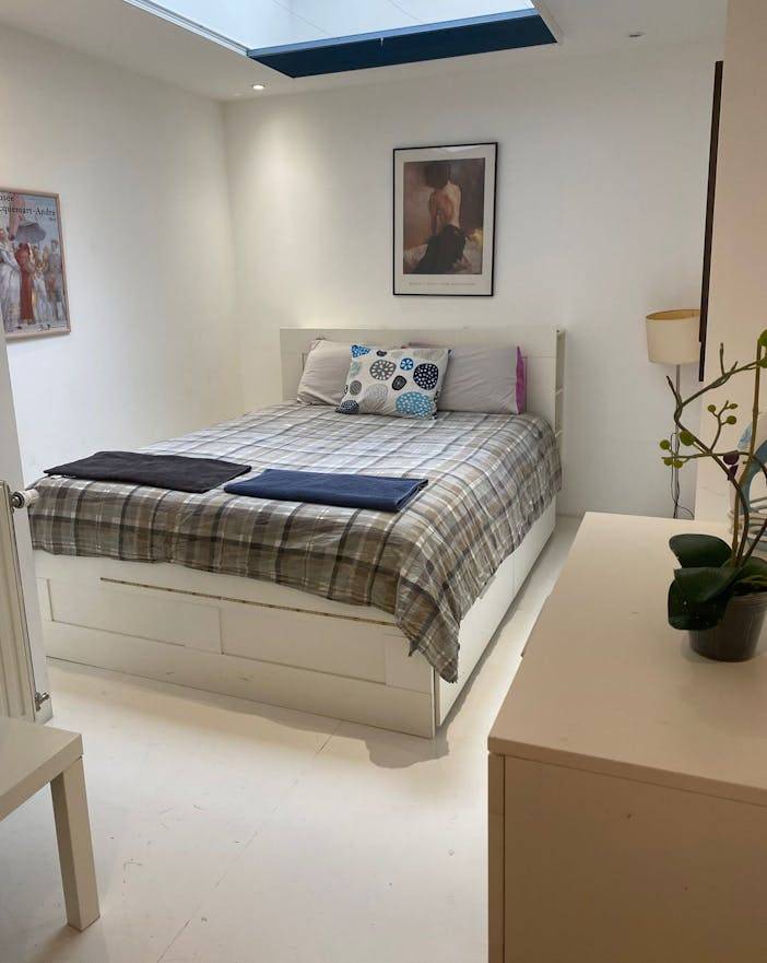 85 M² Apartment ∙ 1 Bedroom ∙ 1 Guest - Sint-Jans-Molenbeek