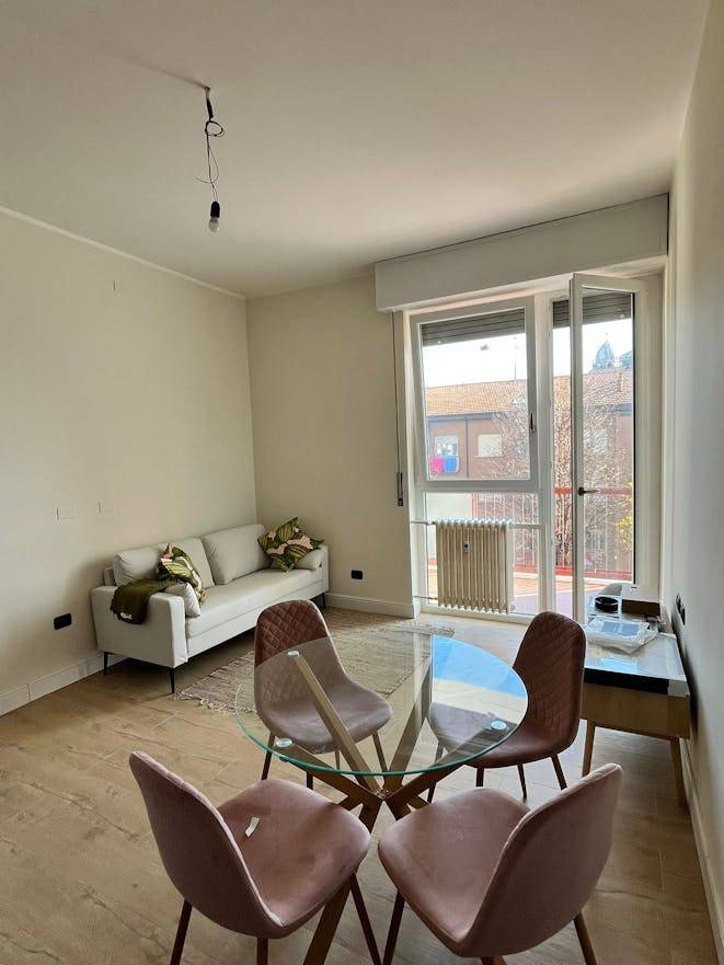 70 M² Apartment ∙ 2 Bedrooms ∙ 2 Guests - Monza