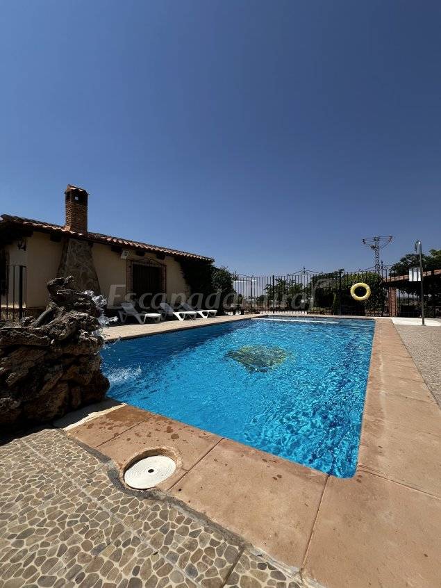 Casa Rural ∙ 12 Habitaciones ∙ 10 Huéspedes - Ossa de Montiel
