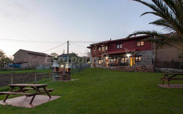 Landhaus ∙ 6 Schlafzimmer ∙ 4 Gäste - Asturien