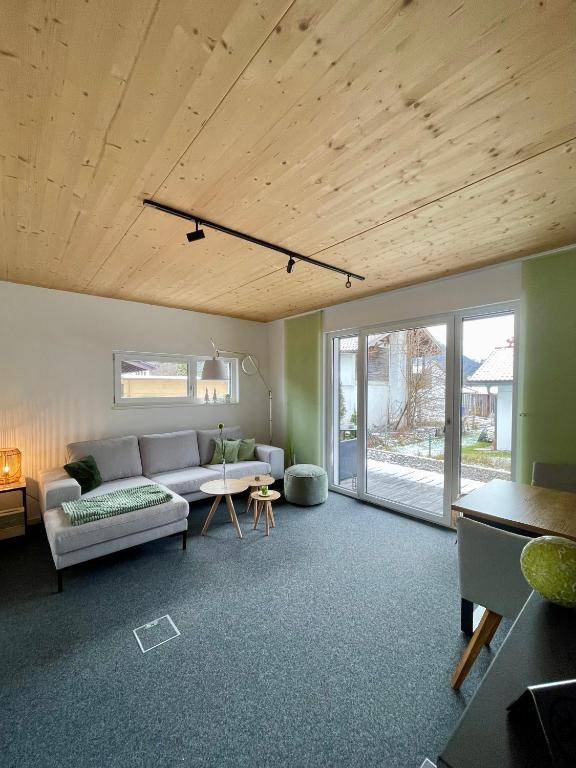 100 M² Ferienhaus ∙ 2 Schlafzimmer ∙ 4 Gäste - Bad Reichenhall